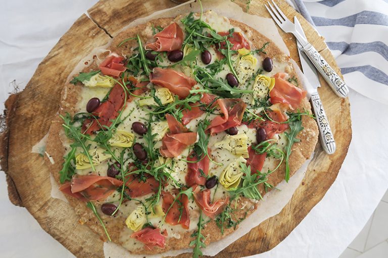 PIZZA SALUDABLE DE HARINA INTEGRAL - Love Eat Cook